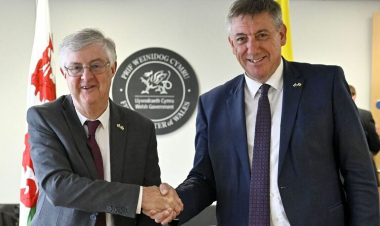 Mark Drakeford a critiqué les zones de style ULEZ de 20 mph en raison ...
