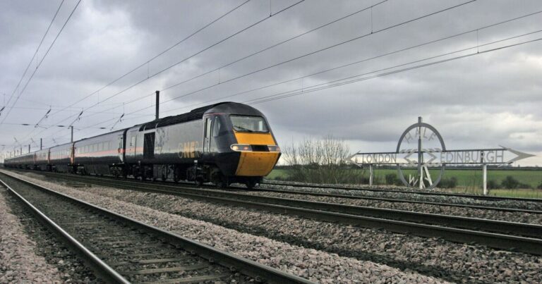 La principale ligne ferroviaire britannique devrait être transformée ...