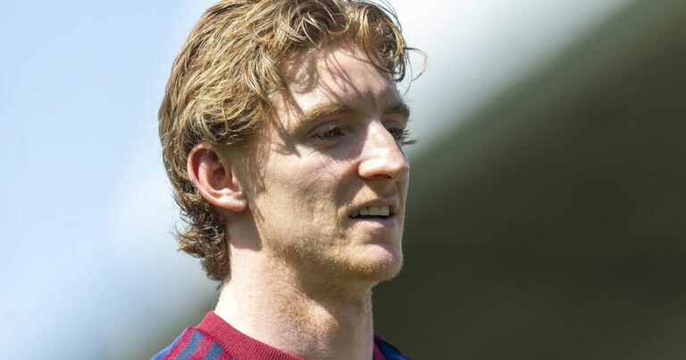 L’accord de transfert d’Anthony Gordon a été conclu alors que la star ...